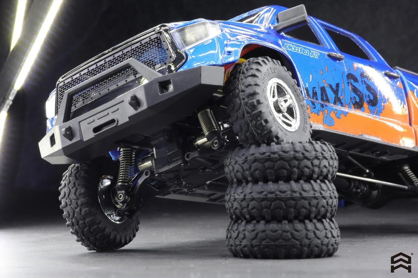 Orland Hunter Toyota Tundra Crawler 1/32